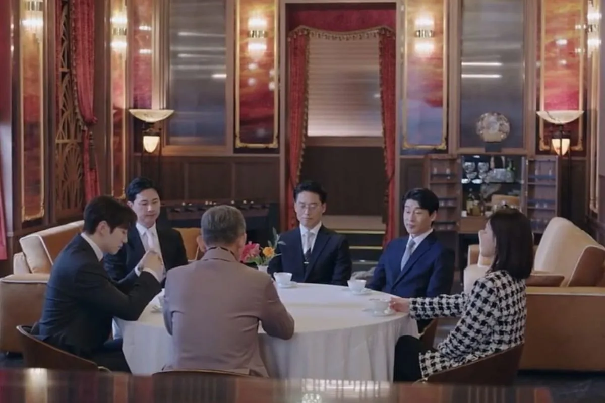 Sinopsis King The Land Episode 9 - Gu Won Dan Sarang Semakin Intens ...